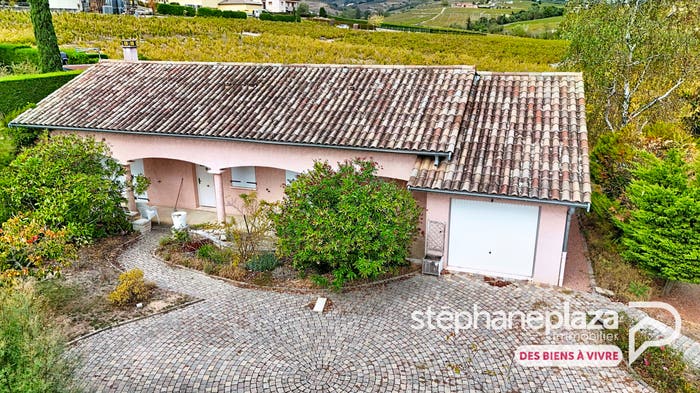 Villié-Morgon : Maison 4 pièces à vendre