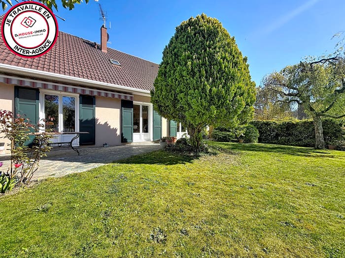 Maison 6 pièces à vendre à Combs-la-Ville, République