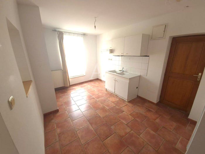 Esplanade, Nîmes : Appartement 2 pièces à louer