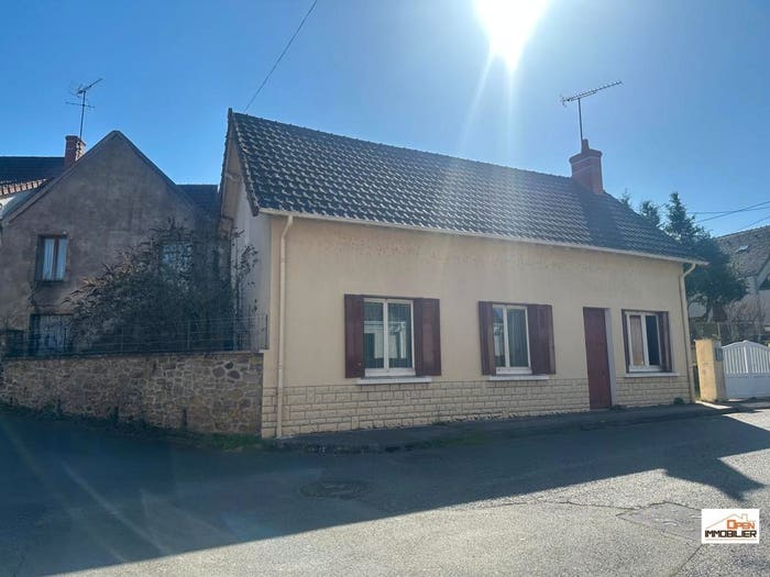 Châteaumeillant : Maison 3 pièces à vendre