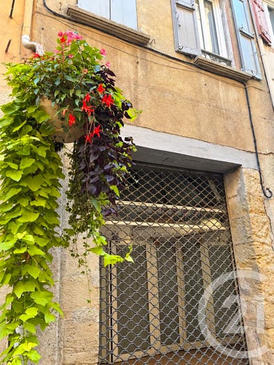 Appartement 4 pièces à vendre à Digne-les-Bains, Centre-ville, Bourg
