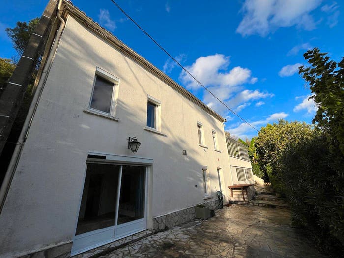 Castelmoron-sur-Lot - Maison 5 pièces à louer