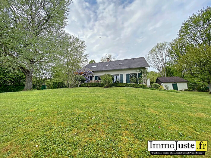 Maison 8 pièces à vendre à Milon-la-Chapelle