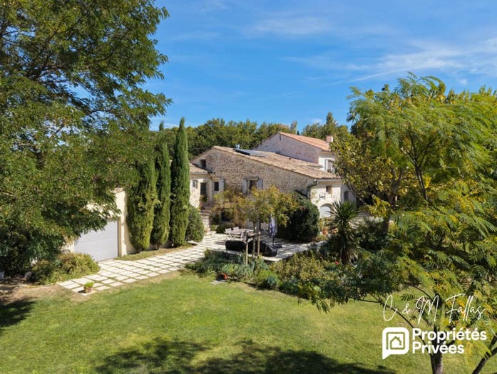 Maison 10 pièces à Visan, à vendre