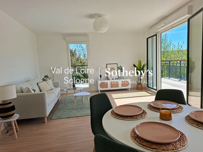Appartement 4 pièces à Orléans, Saint-Marc, Faubourg Bourgogne, à vendre