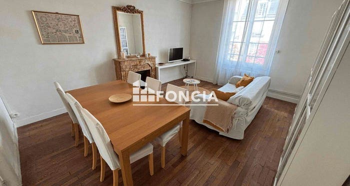 Appartement 3 pièces à Centre Ville, Blois, à louer