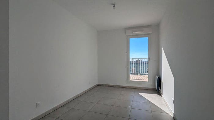Sainte Anne, Marseille 8ème arrondissement : Appartement 3 pièces à louer