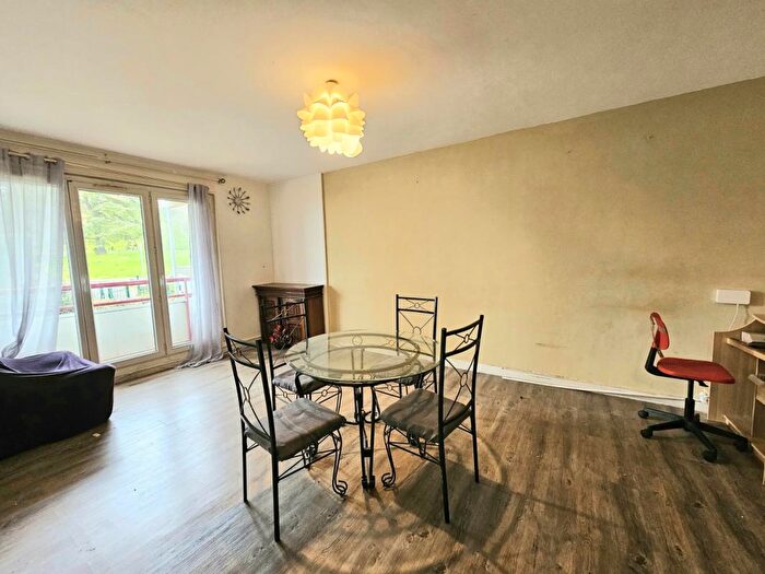 Étampes, Saint-Michel, Croix de Vernailles : Appartement 3 pièces à vendre