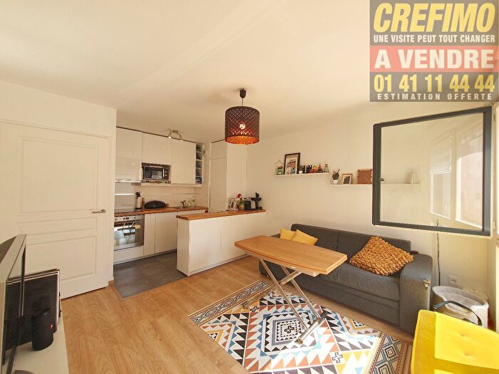 Asnières-sur-Seine, Centre-ville - Appartement 2 pièces à vendre
