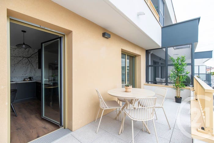 Appartement 5 pièces à vendre à Saint-Herblain, Nord