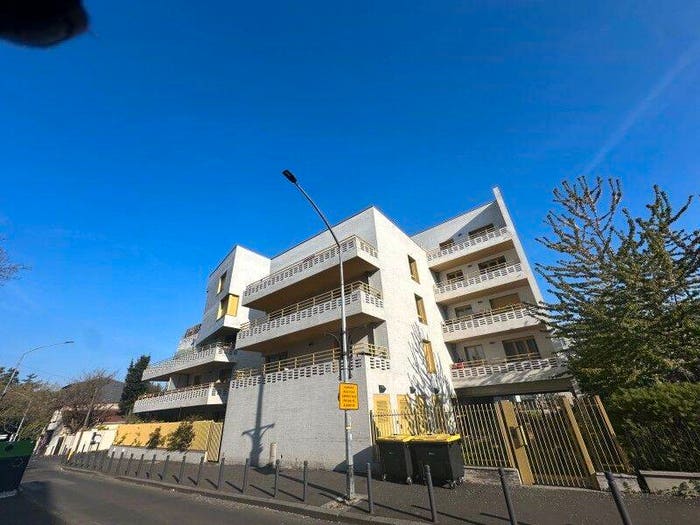 Appartement 4 pièces à louer - Bel Air-Grands Pêchers-Renan, Montreuil