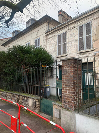 Melun, Rive de Seine, Sud - Maison 15 pièces à vendre