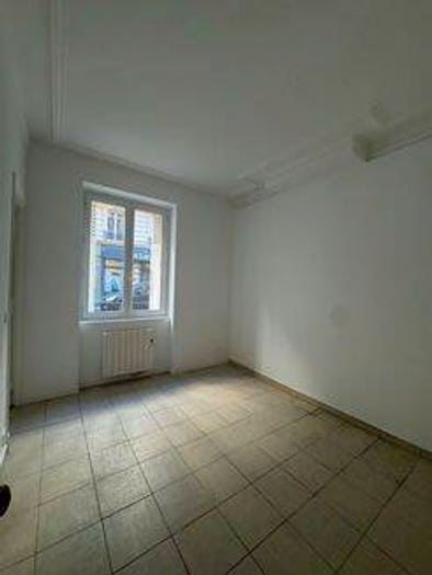 Appartement 2 pièces à Mairie, Paris 8ème arrondissement, à louer