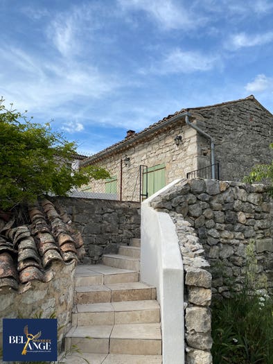 Maison 4 pièces à Labeaume, à vendre