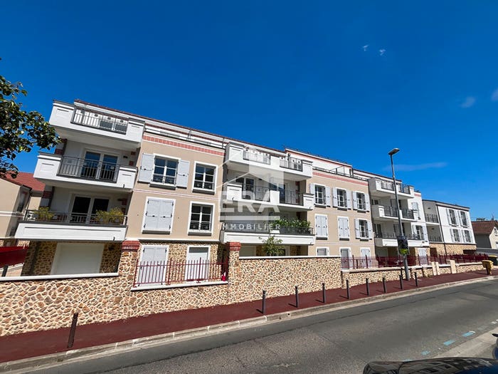 Achères, Centre-ville, Cité de la Barricade : Appartement 4 pièces à vendre