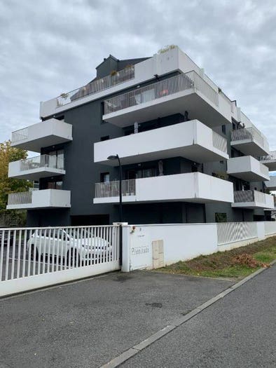 Appartement 2 pièces à louer à La Plaine, Billère