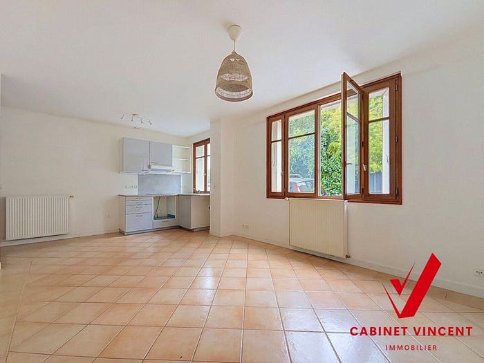 Appartement 3 pièces à louer - Agent Sarre-Centre-Les Vallées-La Garenne, Colombes