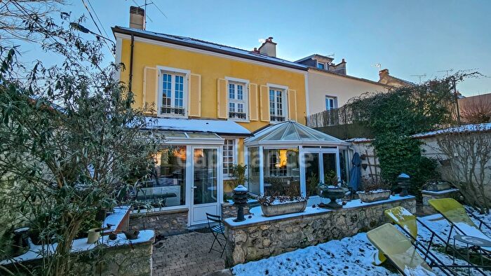 Maison 9 pièces à Étampes, Saint-Martin, Saint-Gilles, à vendre