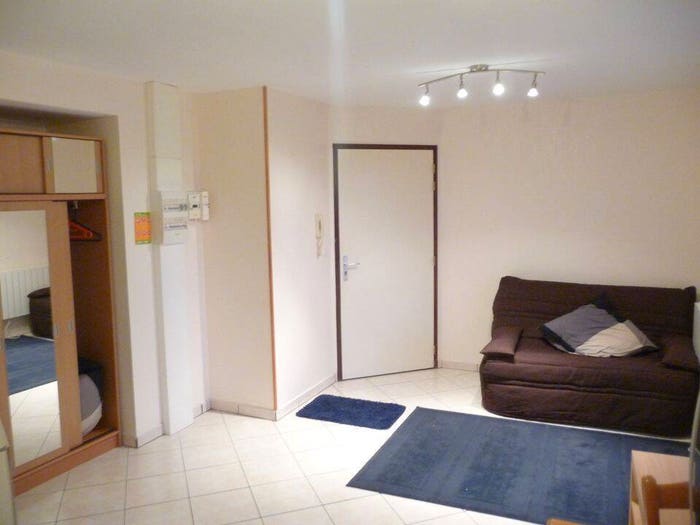 Appartement 2 pièces à louer à Lanvéoc