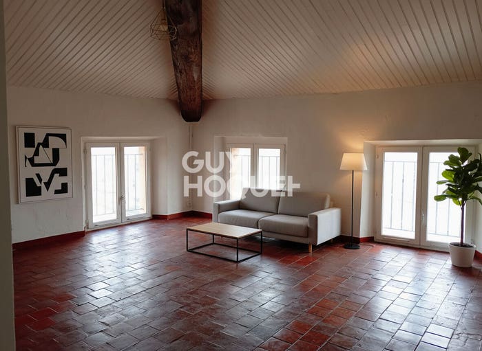 Carpentras, Coeur de Ville : Appartement 2 pièces à vendre
