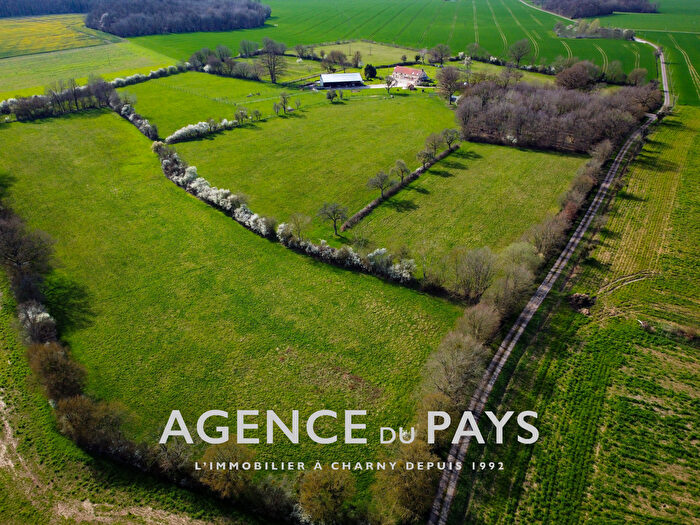 Maison 4 pièces à vendre à Charny