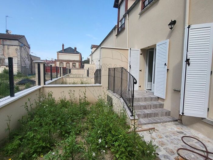 Montereau-Fault-Yonne, Ville basse : Maison 4 pièces à vendre