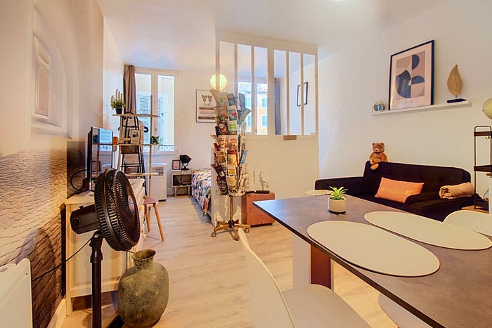Draguignan, Centre-ville historique - Appartement 1 pièce à louer