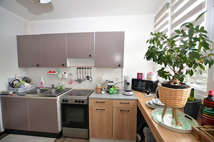 Saint-Michel-sur-Orge, Bois des Roches : Appartement 3 pièces à vendre