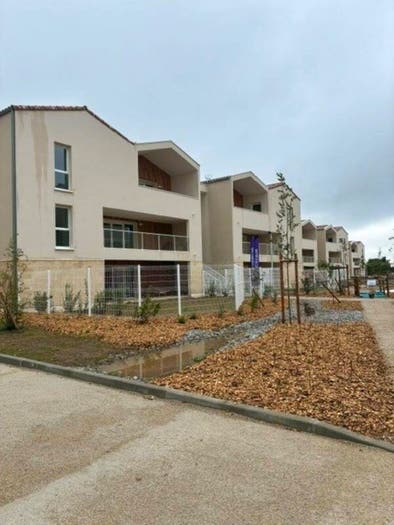 Appartement 3 pièces à louer à Rodilhan