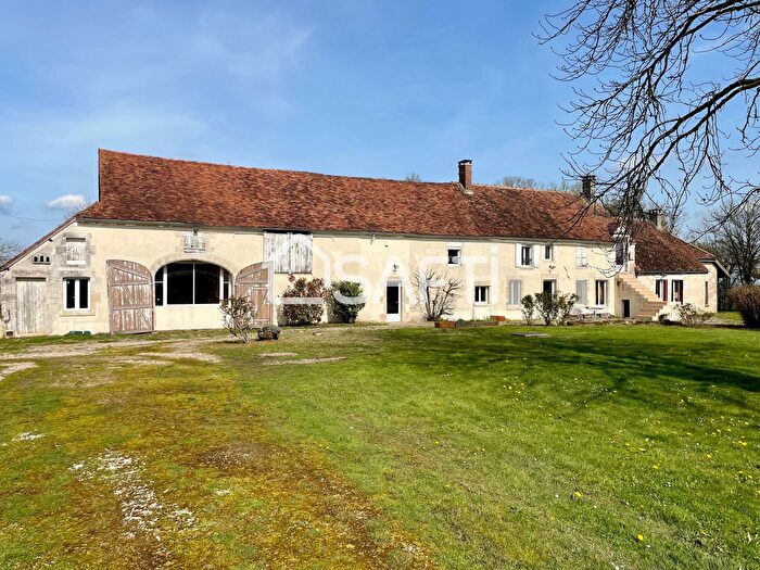 Maison 14 pièces à vendre à Cosne-Cours-sur-Loire