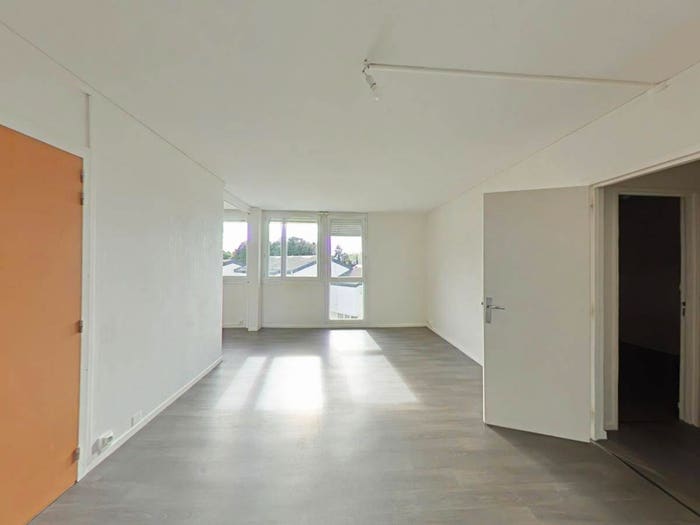 Appartement 4 pièces à louer - Eglise-Lannouchen-Cité Marine, Landivisiau