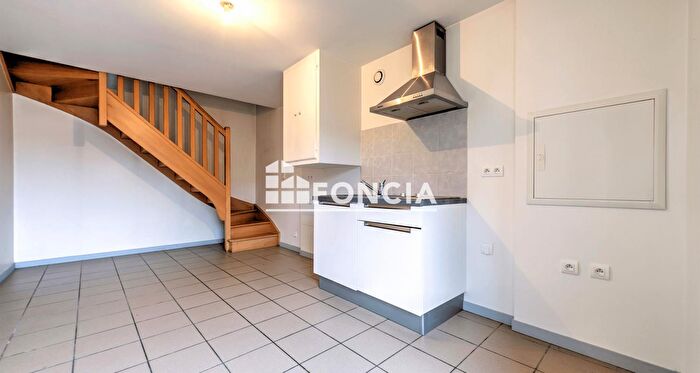 Appartement 2 pièces à Longnes, à vendre