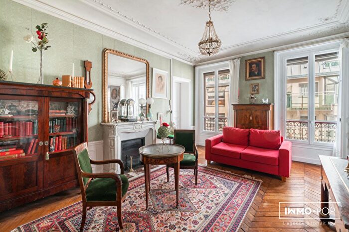 Asnières-sur-Seine, Bécon, Bourguignons : Appartement 3 pièces à vendre
