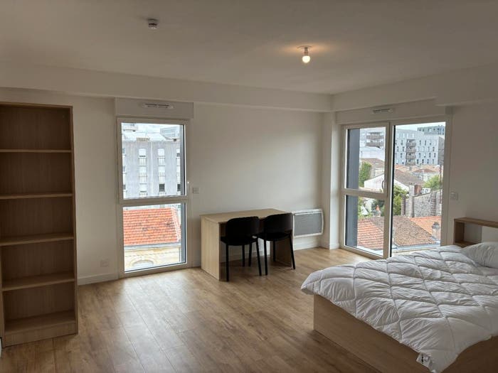 Bordeaux, Bassins à Flot : Appartement 1 pièce à louer