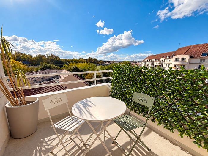 Montesson, Centre-ville : Appartement 5 pièces à vendre
