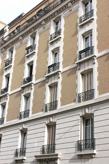 Appartement 3 pièces à Courbevoie, Bécon, à vendre