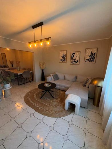 Appartement 4 pièces à louer à Cosnes-et-Romain