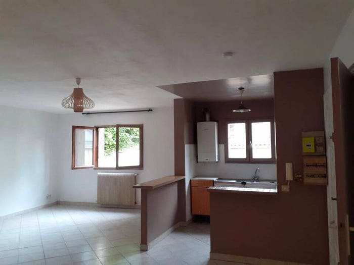 Appartement 2 pièces à Bourse du Travail, Bobigny, à louer