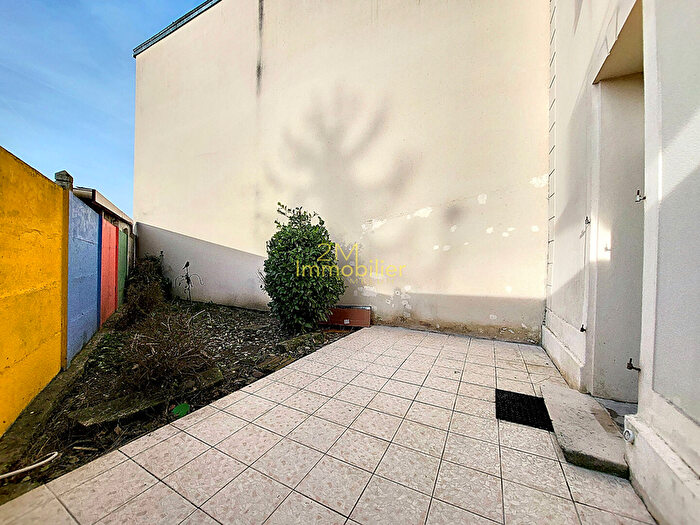Melun, Saint-Liesne - Appartement 2 pièces à vendre
