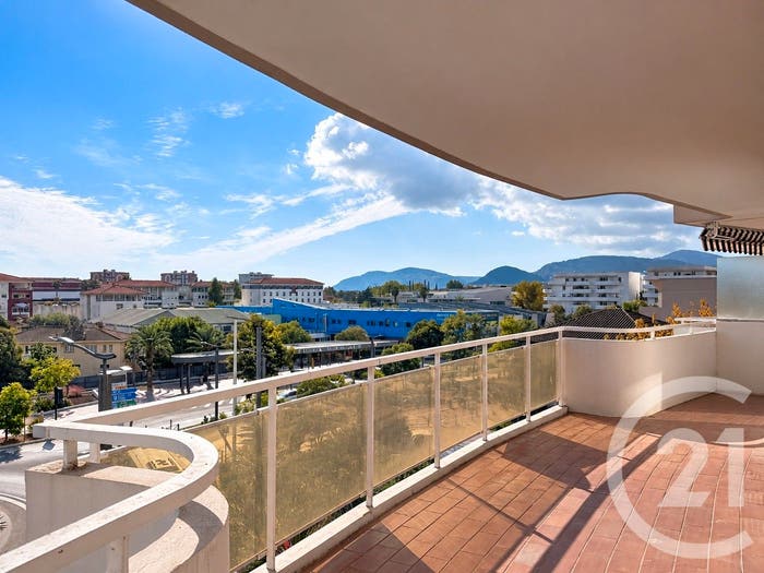 Appartement 2 pièces à vendre - Mandelieu-la-Napoule, Capitou