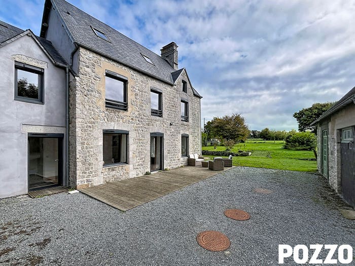 Contrières - Maison 8 pièces à vendre