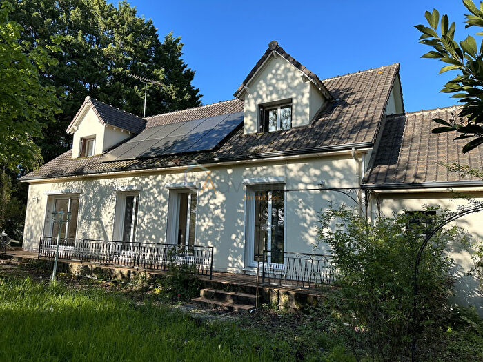 Maison 5 pièces à Courtenay, à vendre
