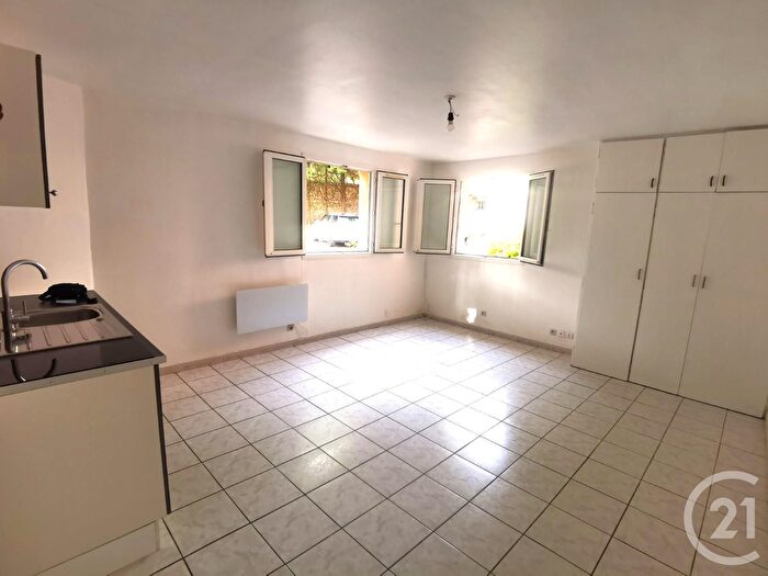Appartement 1 pièce à vendre - Étampes, Saint-Martin, Saint-Gilles