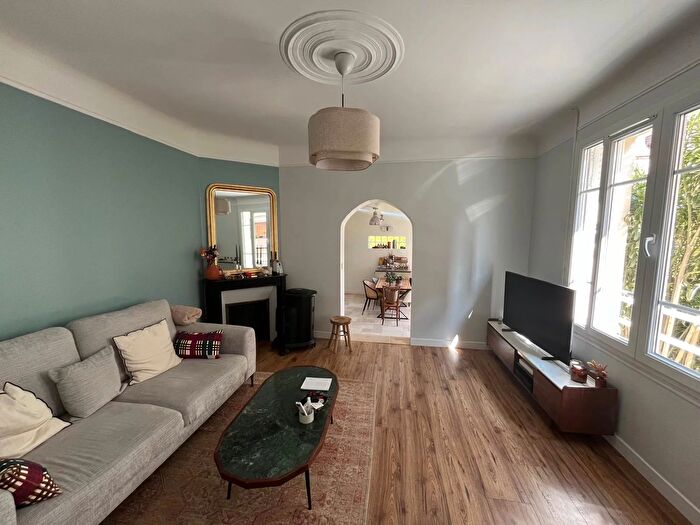Asnières-sur-Seine, Coubertin : Maison 5 pièces à vendre