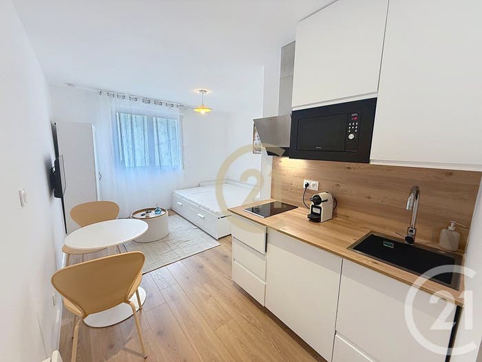 Appartement 1 pièce à louer à Saint-Nazaire, Centre-ville, Ville-Port, Petit Maroc