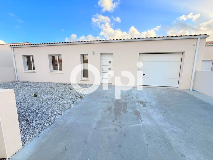 Maison 4 pièces à louer à Surgères