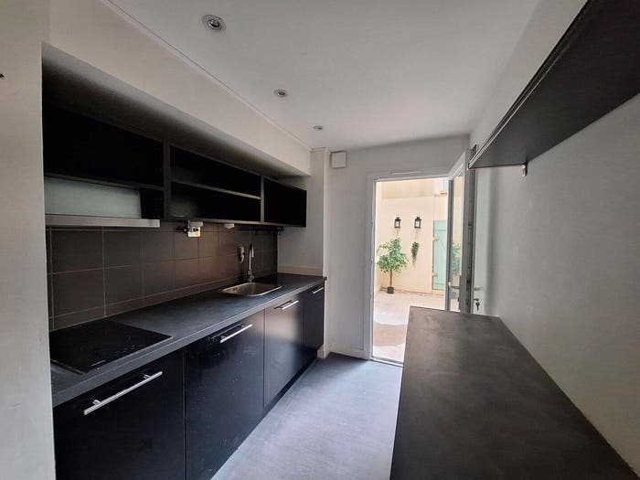 Périer, Marseille 8ème arrondissement : Appartement 2 pièces à louer