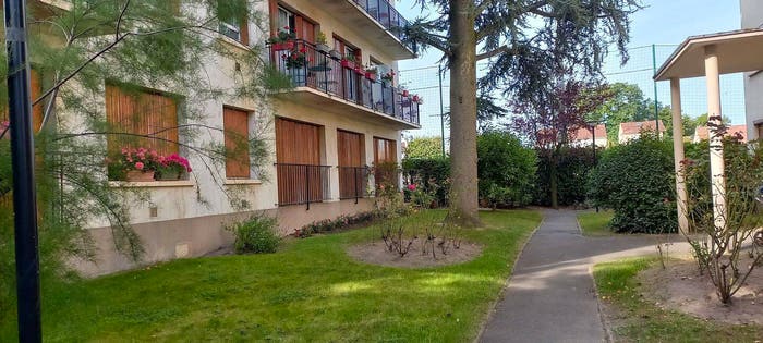 Marx Dormoy, Livry-Gargan : Appartement 2 pièces à louer