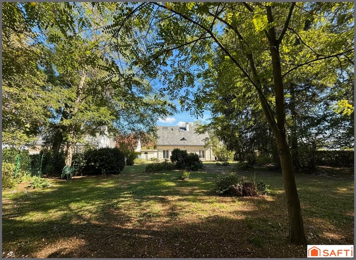Maison 7 pièces à Veigné, à vendre