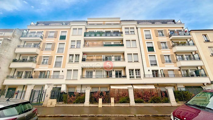 Appartement 3 pièces à vendre à Gagny, Epoque